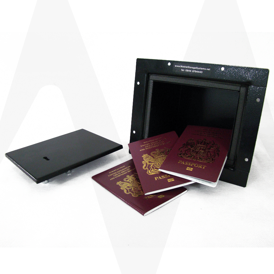 Land Rover Defender & Series Vehicle Safe – Trek Overland Ltd